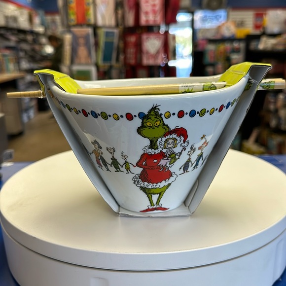 Kitchen | The Grinch Ramen Bowl With Chopsticks | Poshmark